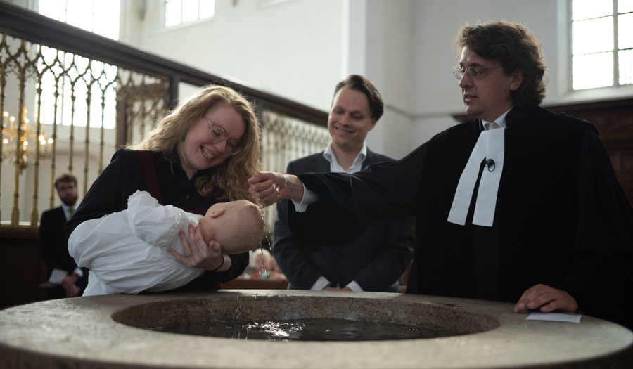 Vijf tradities rondom de doop | Petrus - Protestantse Kerk