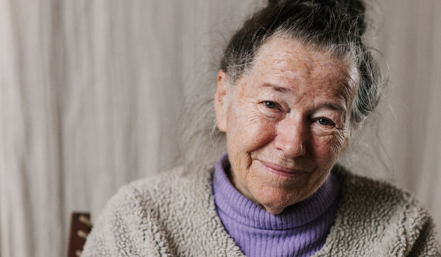 Mienke (87): ‘Ik kan nog elke ochtend kiezen’ | Petrus Magazine